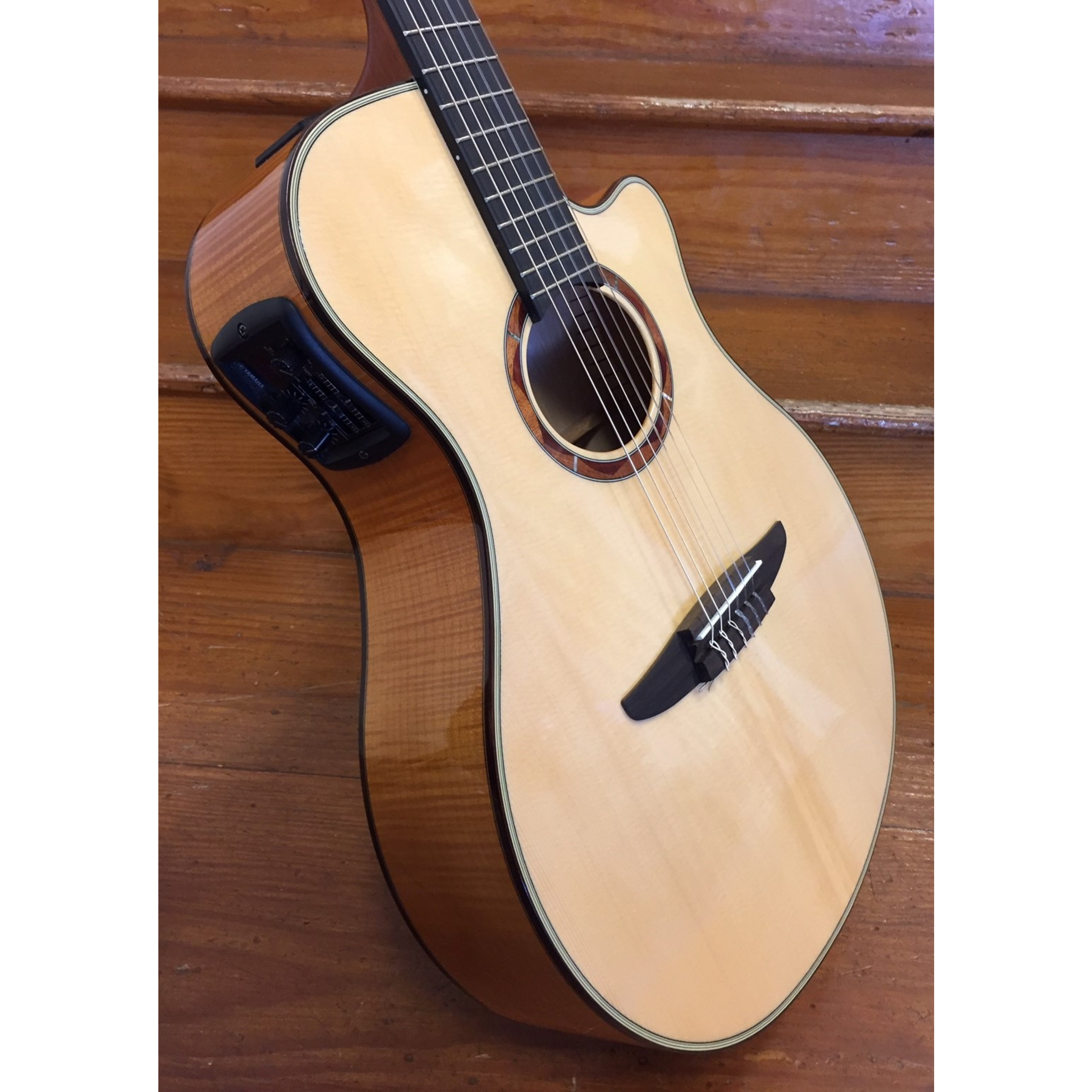 SECONDHAND Yamaha NTX900FM with Hiscox Hardcase - GigGear