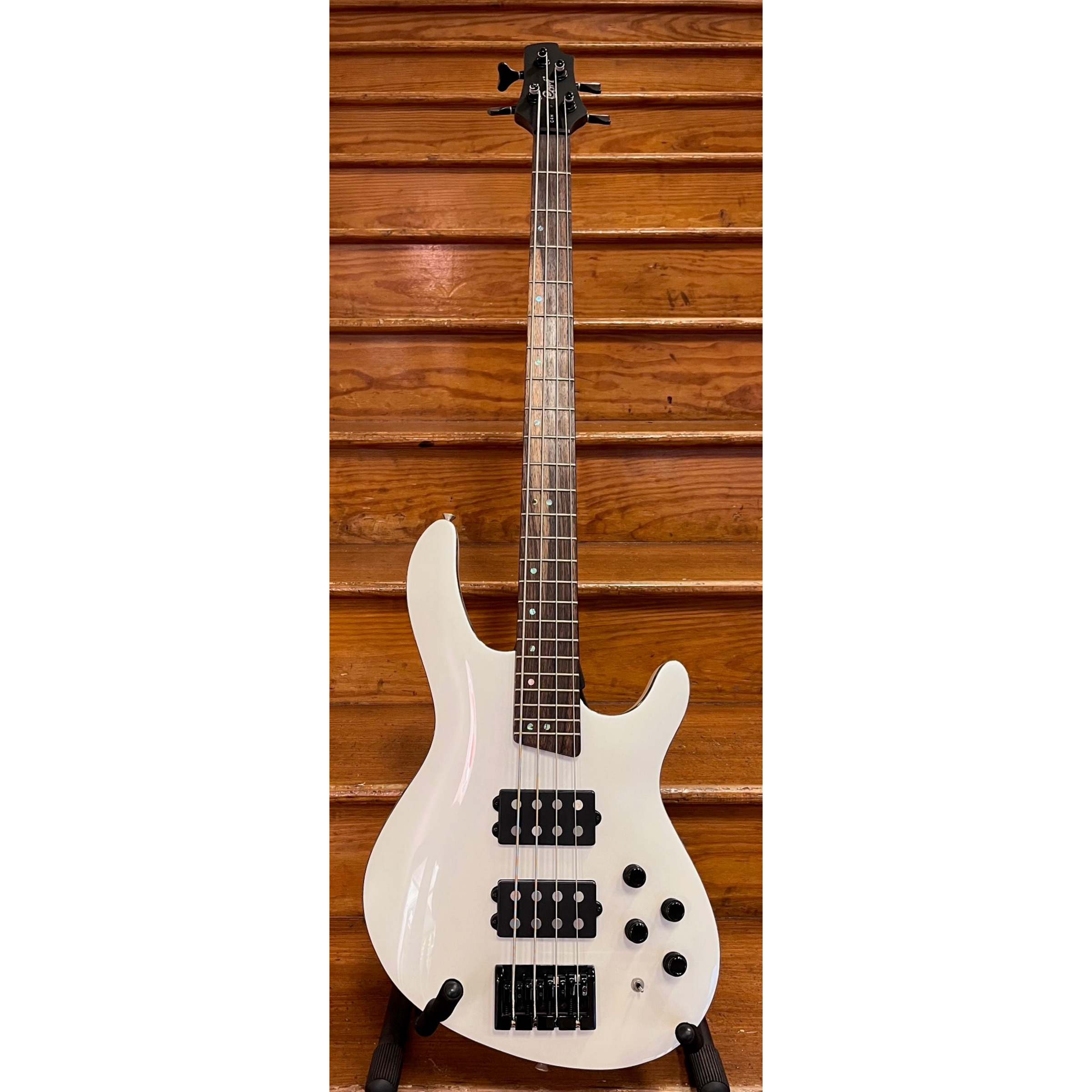 SECONDHAND Cort C4H 4 String Bass White Pearl - GigGear