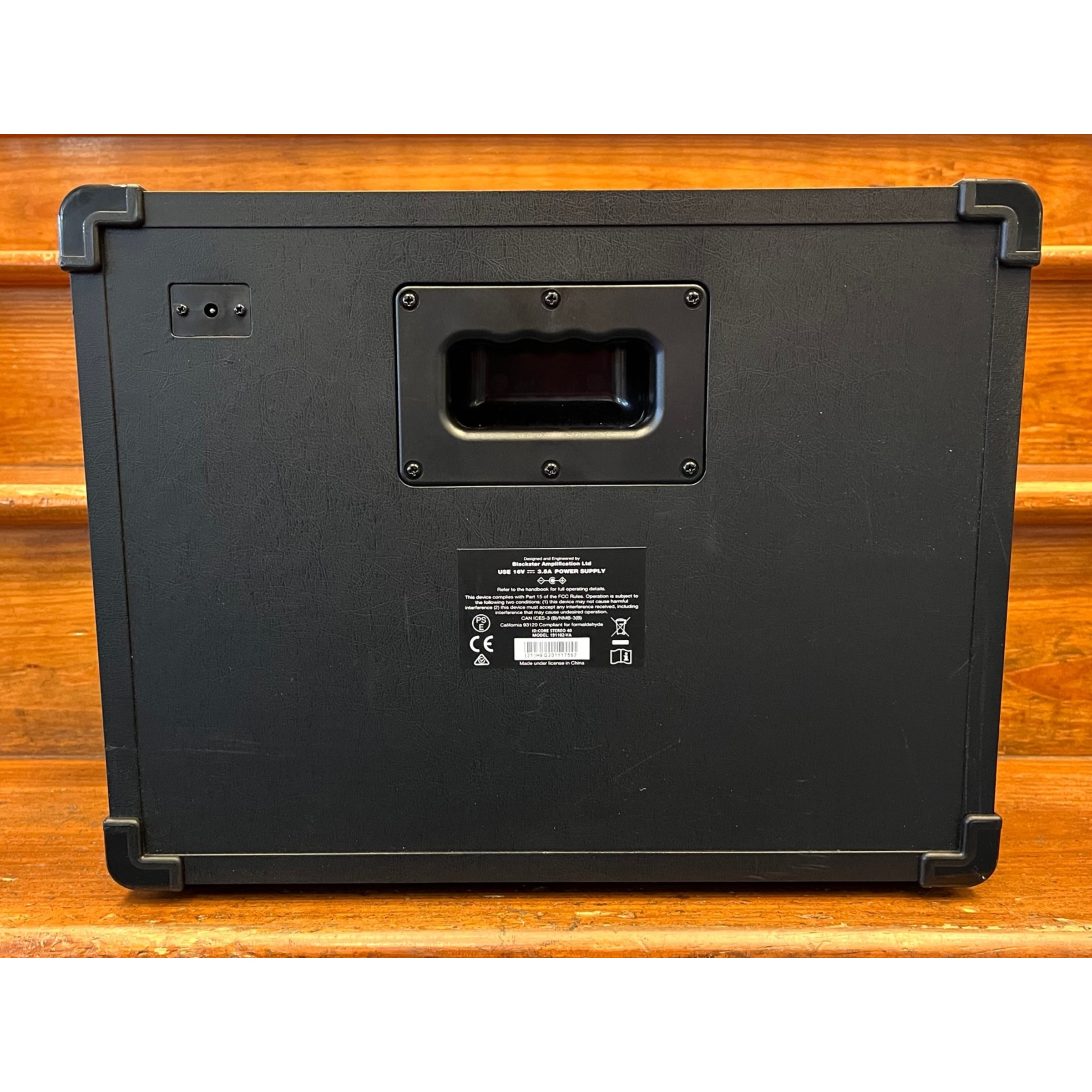 SECONDHAND Blackstar ID Core 40 V3, 40w Guitar amp with effects - GigGear